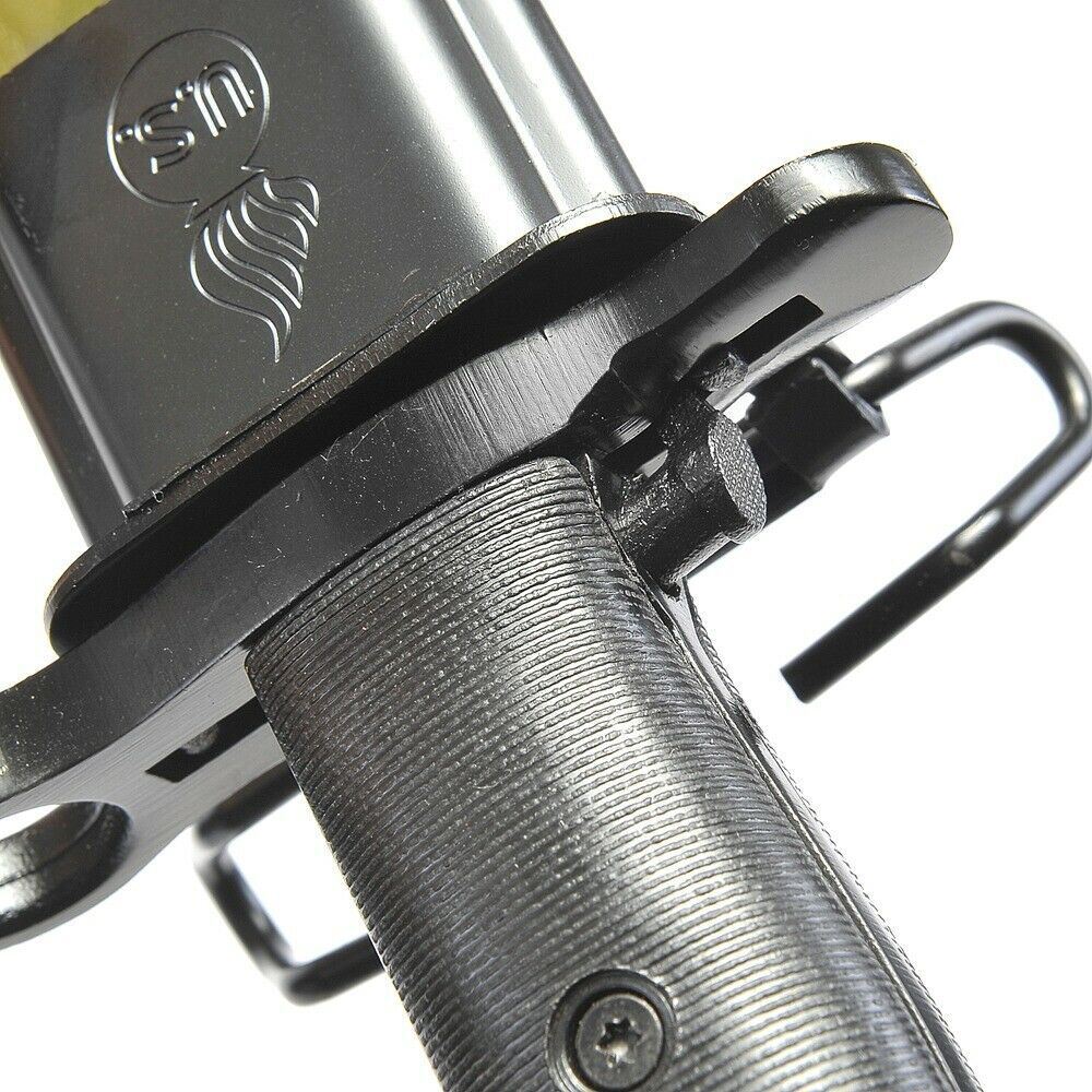 M1 GARAND BAYONET WITH SCABBARD REPRODUCTION | WW2 Armory Collectibles ...